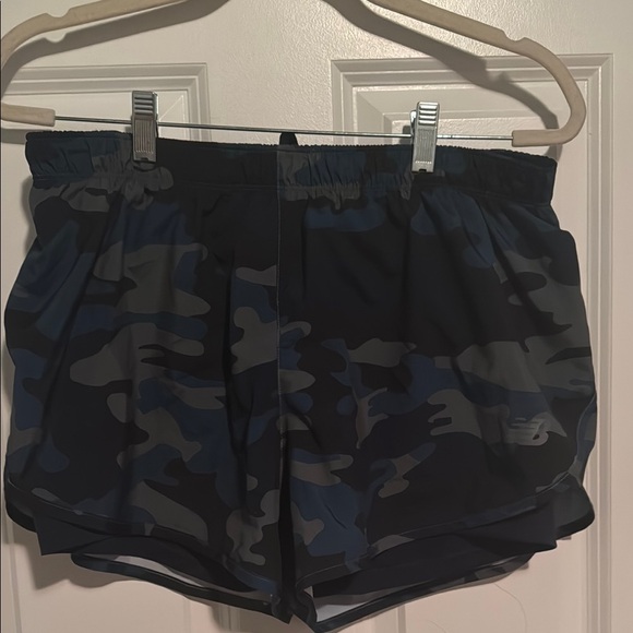 New Balance | Shorts | New Balance 2 In Camo Running Shorts With Built ...